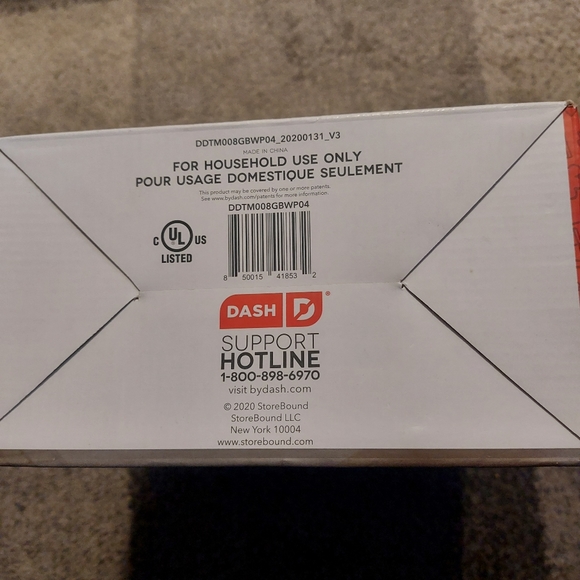 dash | Kitchen | Dash Express Dog Treat Maker Makes 8 Treats With ...